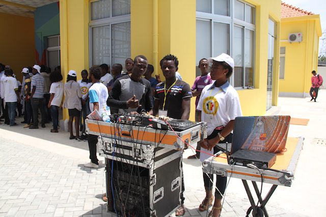 Centro Comunitário dos Ramiros: Dar sentido à vida juvenil - Portal de ...